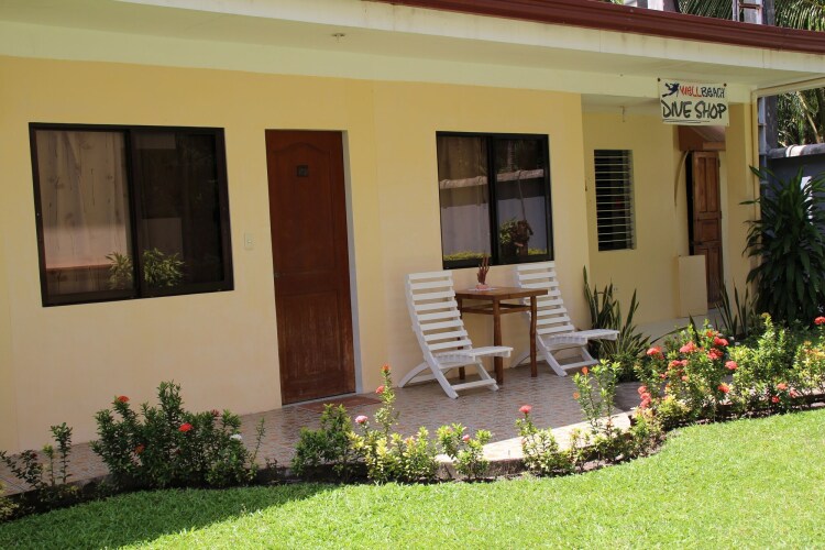 Wellbeach Dive Resort - Dauin