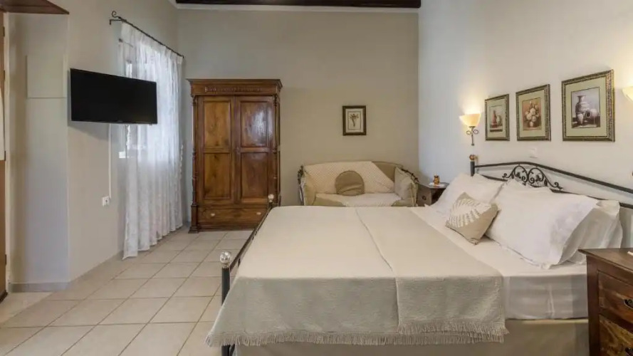 Anastasias Rooms Triovasalos - Milos