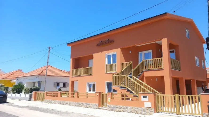 Guesthouse Beach Break - Peniche