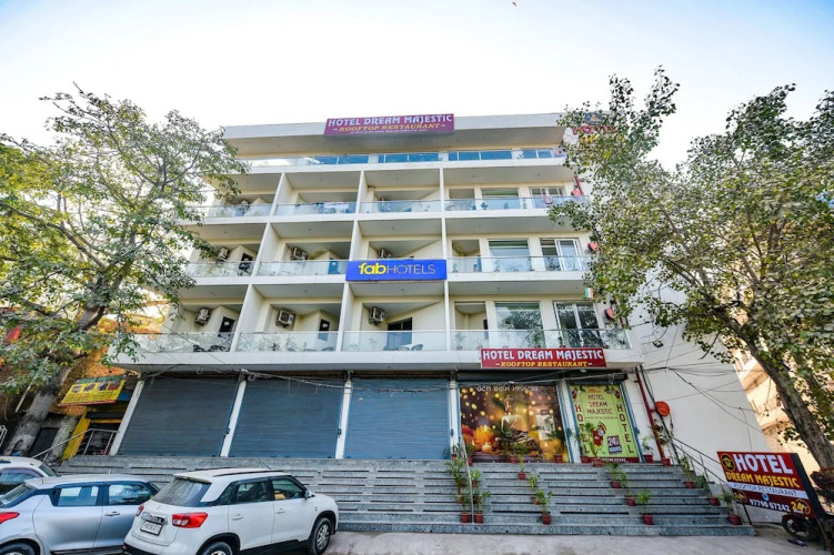 Fabhotel Hc Dream Majestic - Mohali