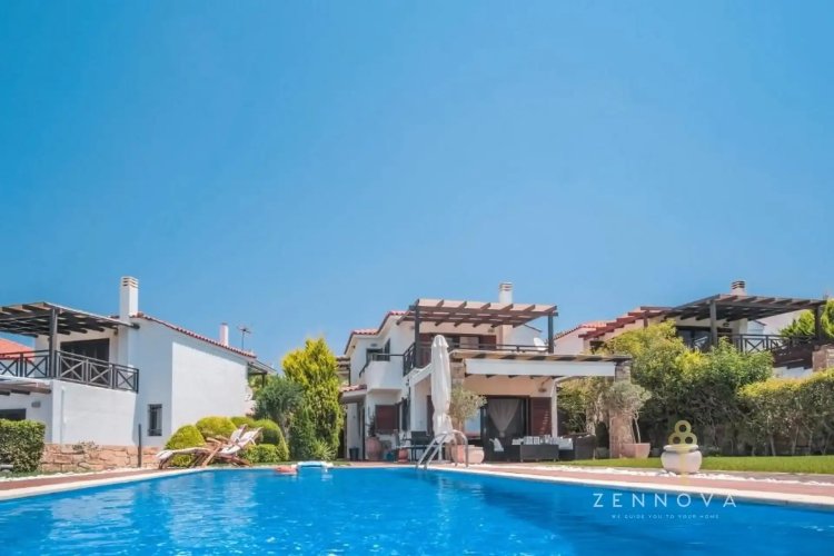Zennova Kassandra - Thessaloniki