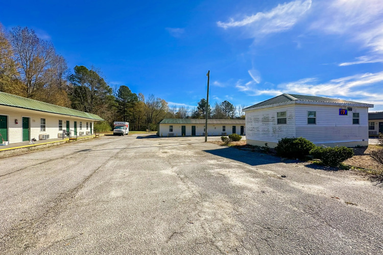 Sparta Seven Motel By Oyo Near Milledgeville - Hamburg State Park, Mitchell