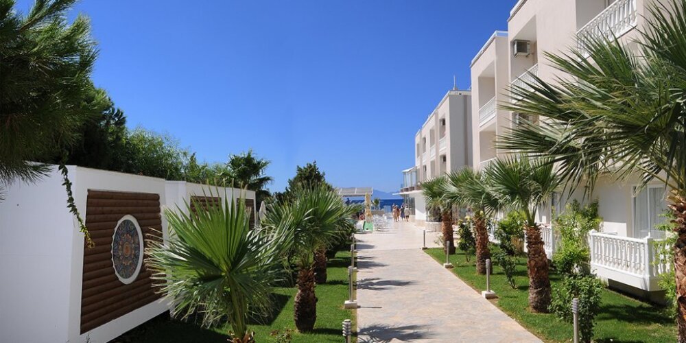 Dogan Beach Resort & Spa Hotel - Menderes