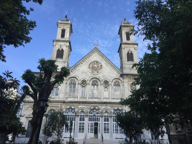 Taksi̇m Li̇fe House - Maltepe