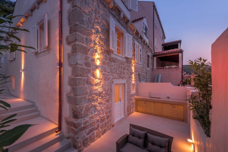 Villa Miri, Superior Heritage Villa With Swimming Pool - Ragusa