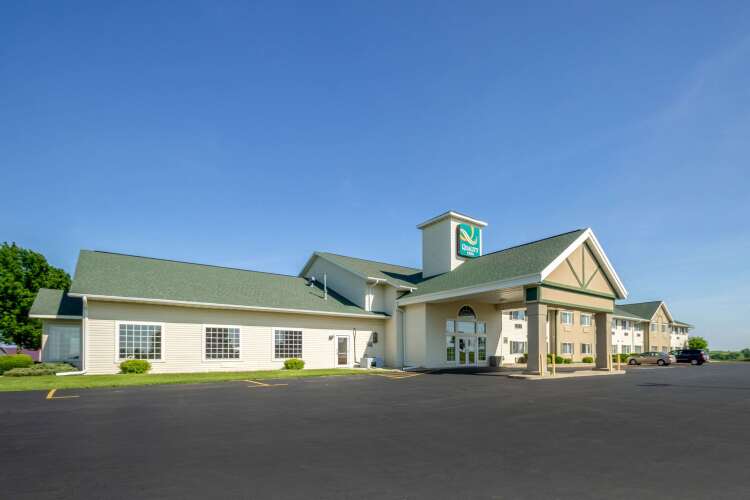 Quality Inn Mineral Point - 貝爾蒙特