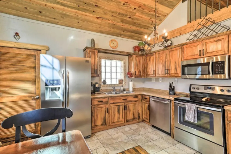 Tasteful Log Cabin Retreat On Lake Pagosa! - Pagosa Springs, CO