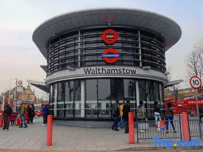 Unique 2 Bedroom Flat In Heart Of Walthamstow - Leyton