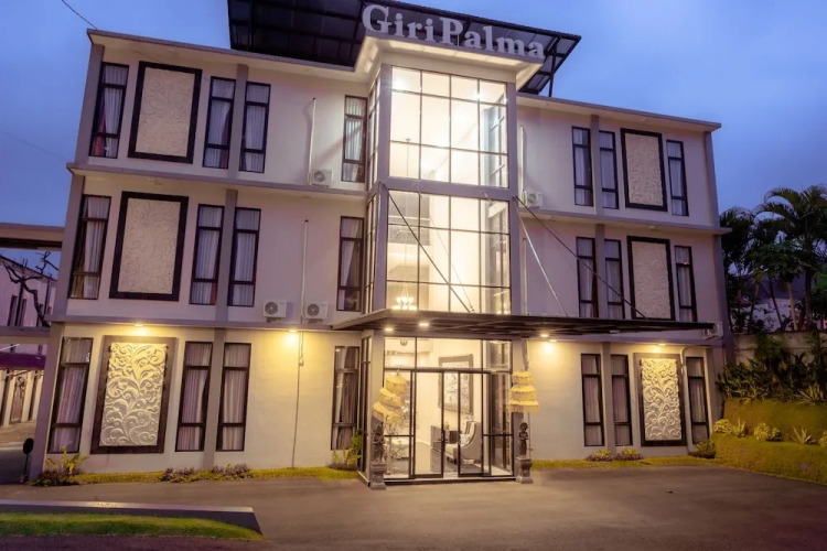 Giri Palma Hotel - Malang