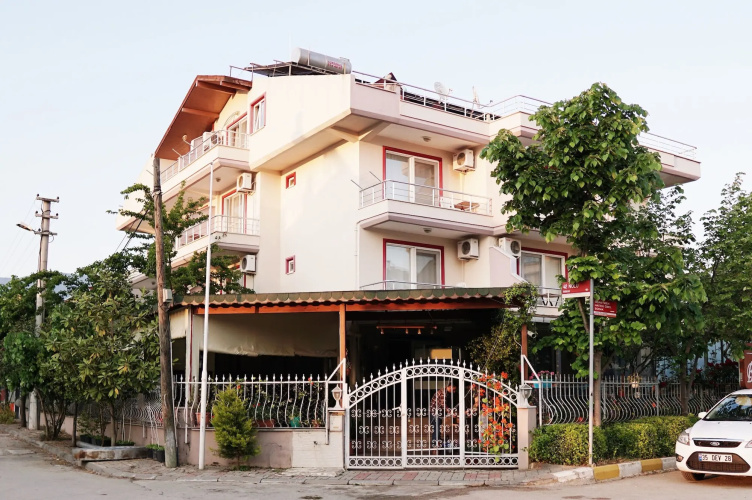 Bedia Otel - Эрдек