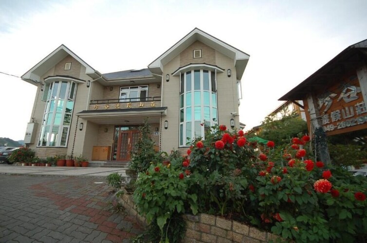 Cingjing Farm Jenku Villa - Nantou County