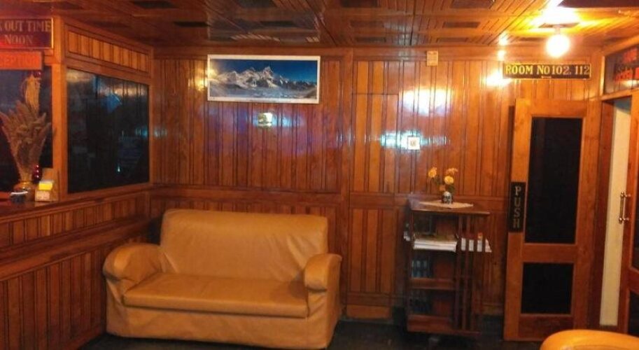 Hotel Apsara (Vegetarian) - Darjeeling