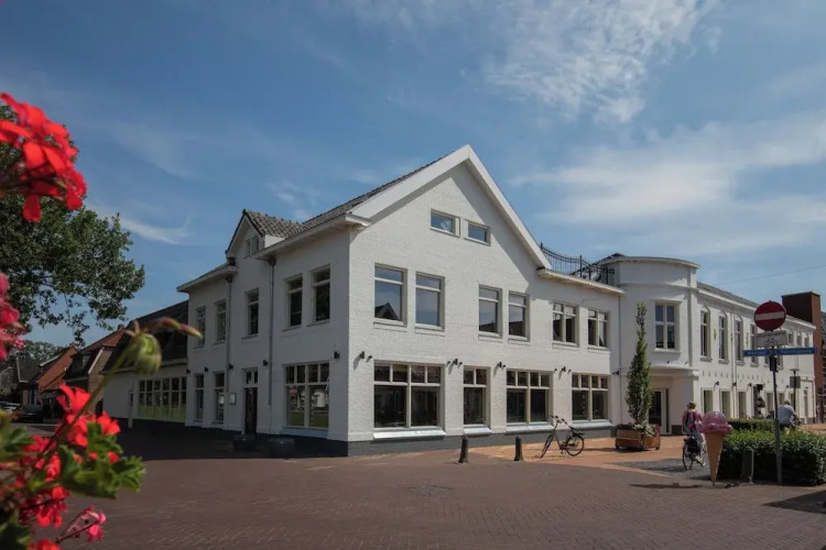 Hotel De Zon Anno 1870 - Frise