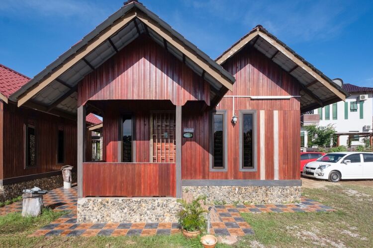 Oyo 89873 Nurbayu Chalet - Balok