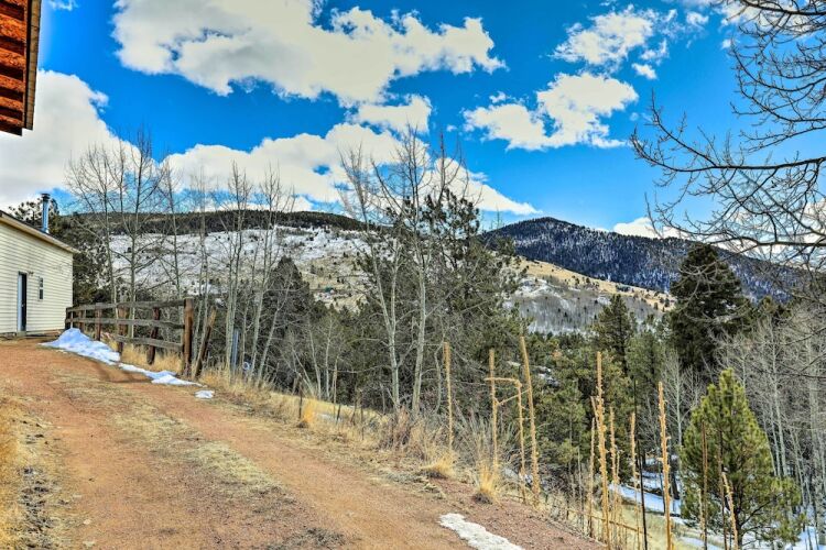 Colorado Vacation Rental W/ Deck & Mtn Views - Century Casino Cripple Creek