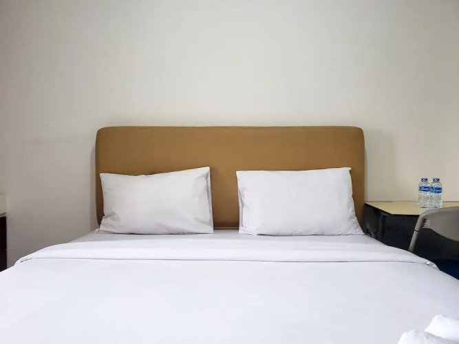 Warm And Cozy Studio At Cinere Resort Apartment - Jakarta