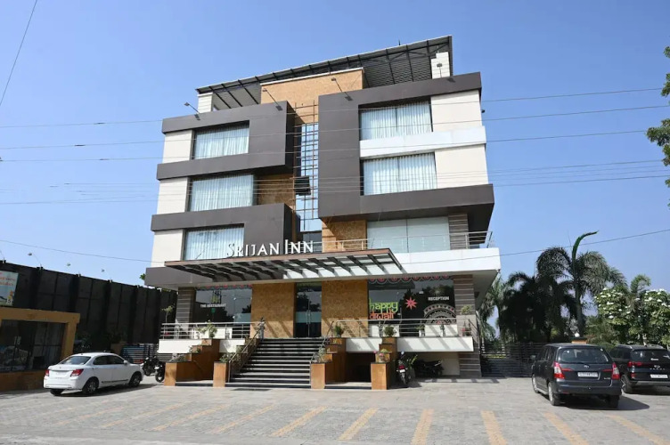 Capital O 26761 Hotel Srijan Inn - Abu Road
