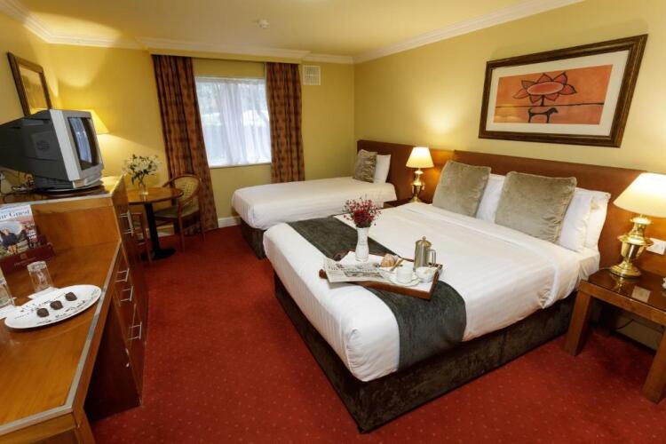 Hamlet Court Hotel - Meath