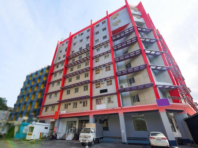 Oyo 809 Crowne One Condo (Vaccinated Staff) - Marikina