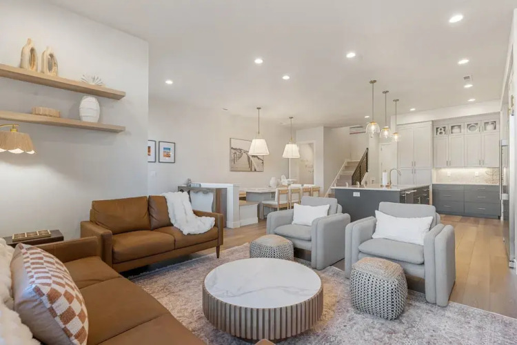 Sandy Cheeks 6 Bedroom Townhouse - Utah