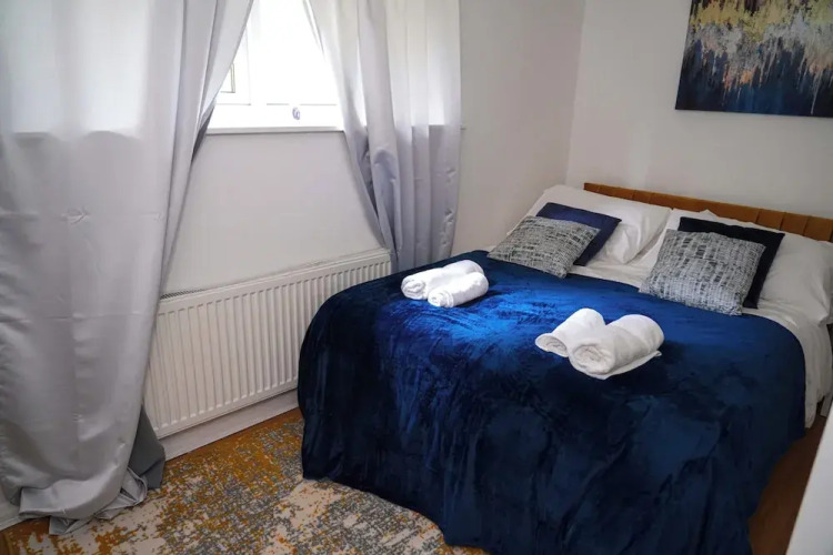 Cozy Coffee Hall Retreat In Milton Keynes - Milton Keynes