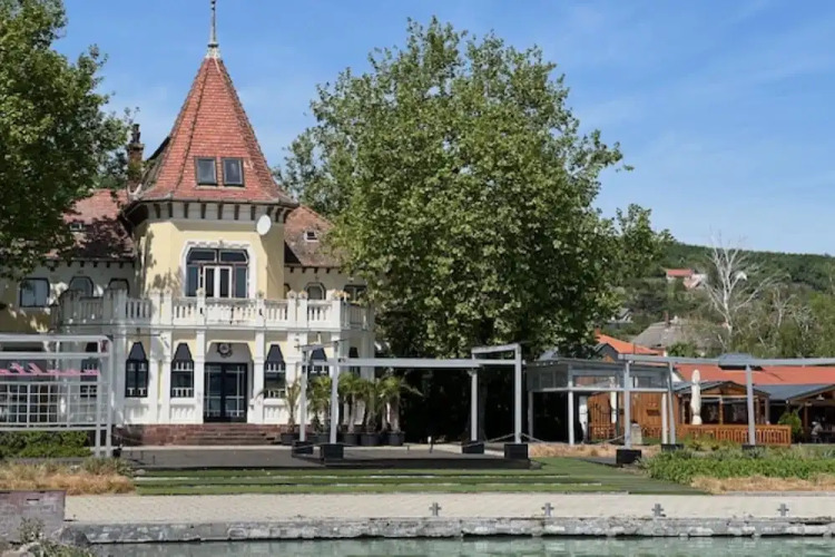 House Hortenzia Lake View - Révfülöp