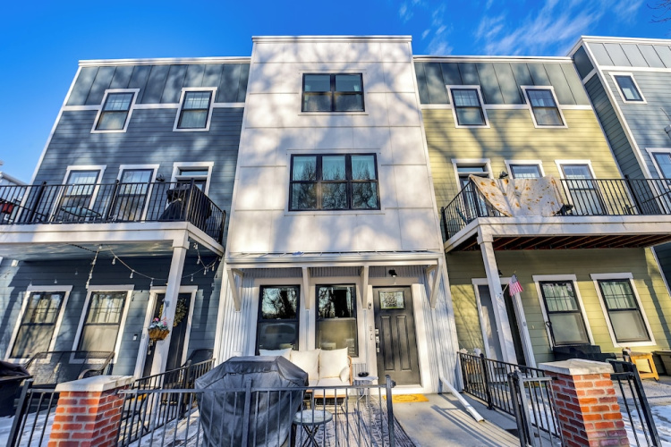 Coopers Cottage~ River Views+pet Friendly - Billings, MT