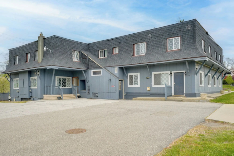Near Boating, Lake Huron! Quiet Condo On Creek - Sarnia