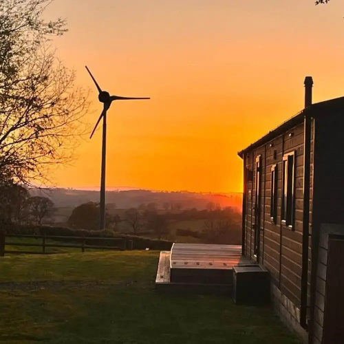 Caplor Glamping And Lodges - Forest of Dean