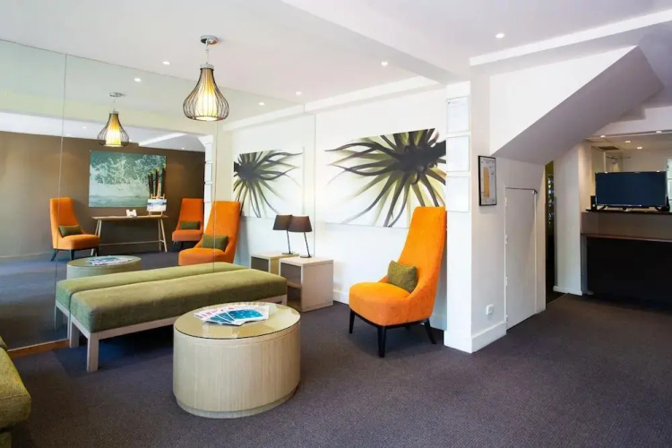 Metro Mirage Hotel Newport - Sydney