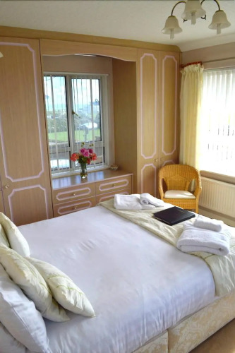 Watersedge Guest House - Highcliffe