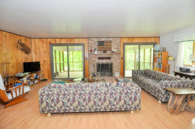Chesnutt Cabin On The Cacapon River - Cacapon Resort State Park, Berkeley Springs