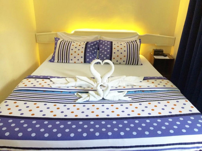 Joaquinns Bed & Breakfast - El Nido, Philippines
