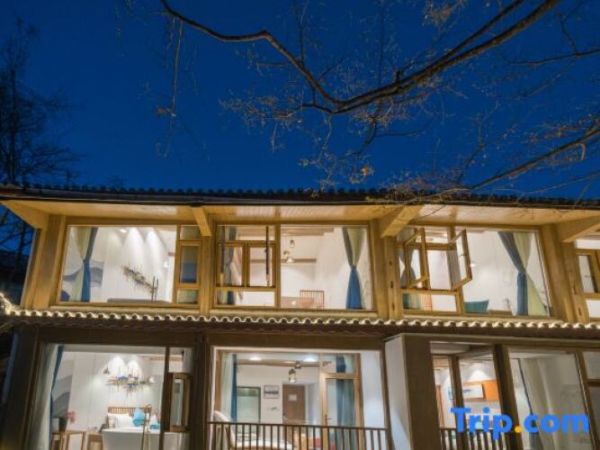 Kuanting Light Luxury Hostel - Lijiang