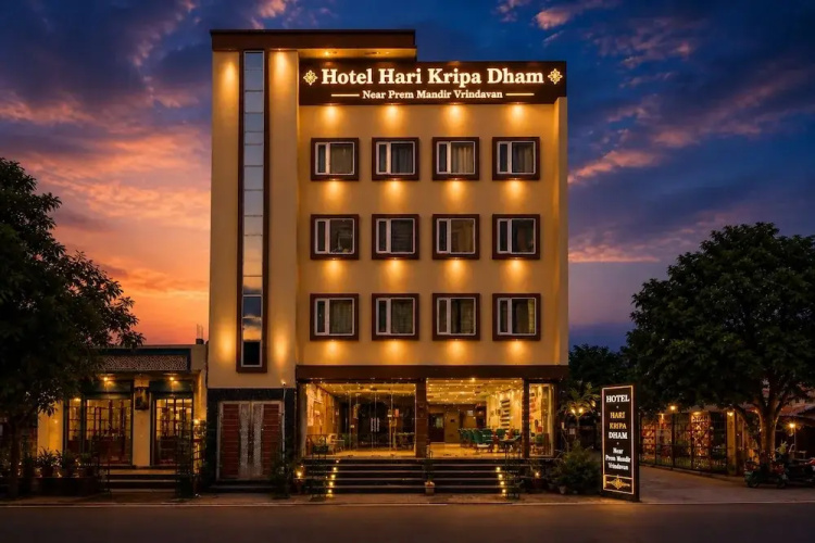 Hotel Hari Kripa Dham Near Prem Mandir Vrindavan - Vrindavan