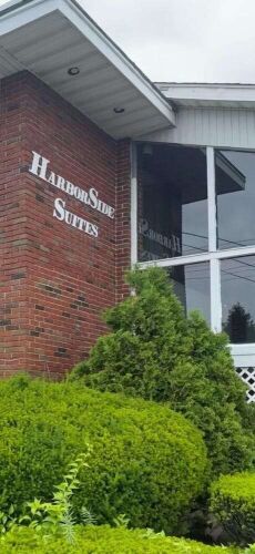 Harborside Suites - South Yarmouth, MA