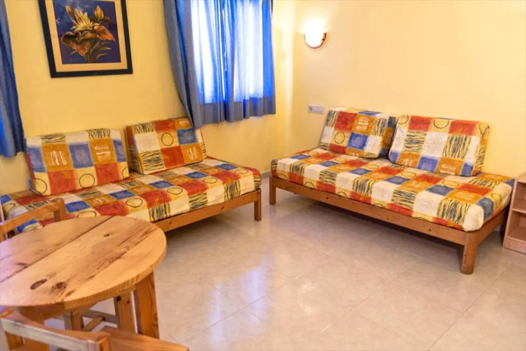Apartamentos Vibra Caleta - Ibiza