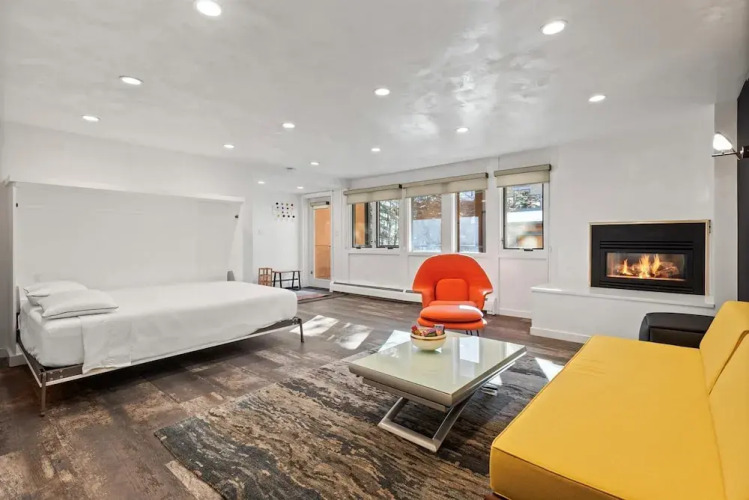 Downtown Aspen Studio Steps To Gondola & Trails - 305a - Aspen, CO