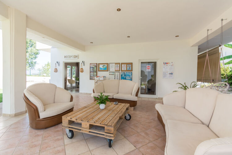 Cavos Beach House - Kavos