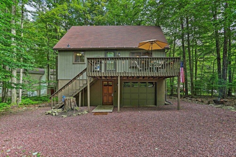 Pocono Lake House Near Skiing & Kalahari Resort! - Arrowhead Lake, PA