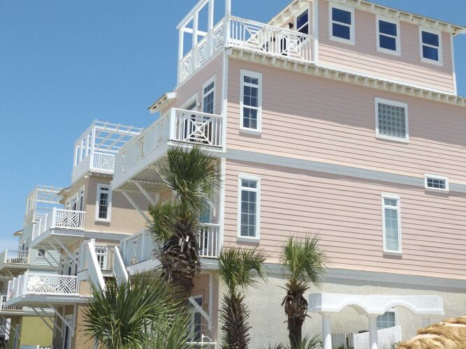 Pineapple Villas On Laguna Beach - Panama City Beach, FL