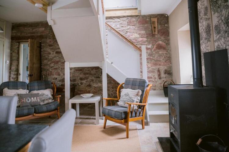 Dunruadh Cottage - Loch Lomond, United Kingdom