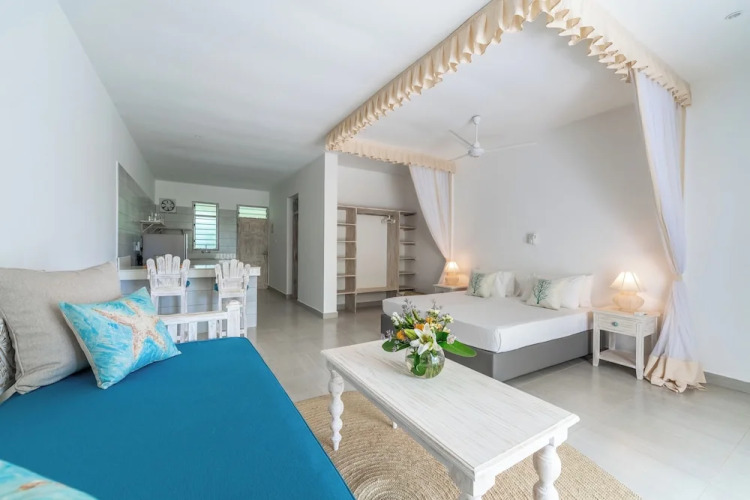 Hibiscus Home & Apartments - Diani Beach