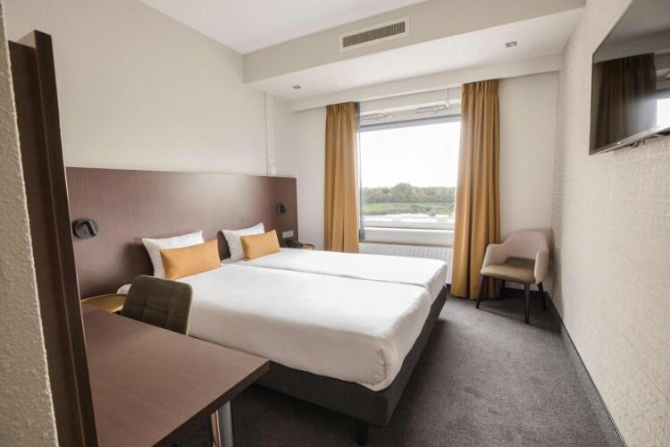 Flonk Hotel Groningen Zuid - Groningen