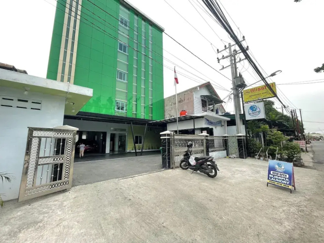 Blissful Executive Kost - Medan