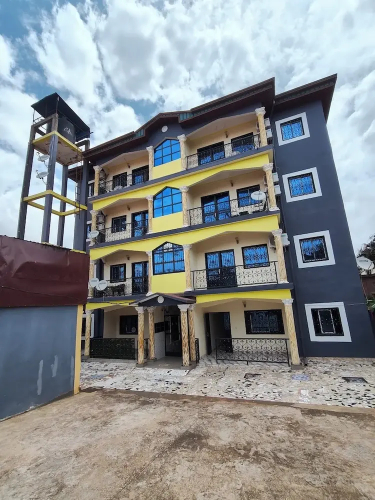 Appartement Meublé De 2 Chambres A Odza - Yaoundé