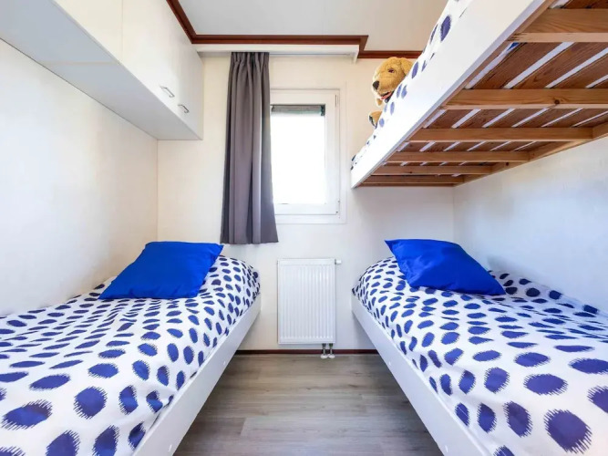 Neat Chalet With Microwave Near The Beach In Egmond - Bergen, Netherlands
