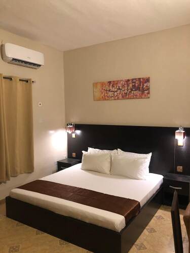 Posh Apartments Business Hotel - Lagos
