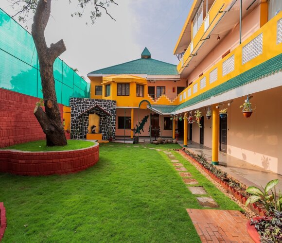 La Courtyard - Puducherry