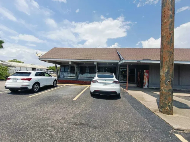 Valley Motel By Townhouse Corpus Christi Near Airport I 37 - Corpus Christi, TX